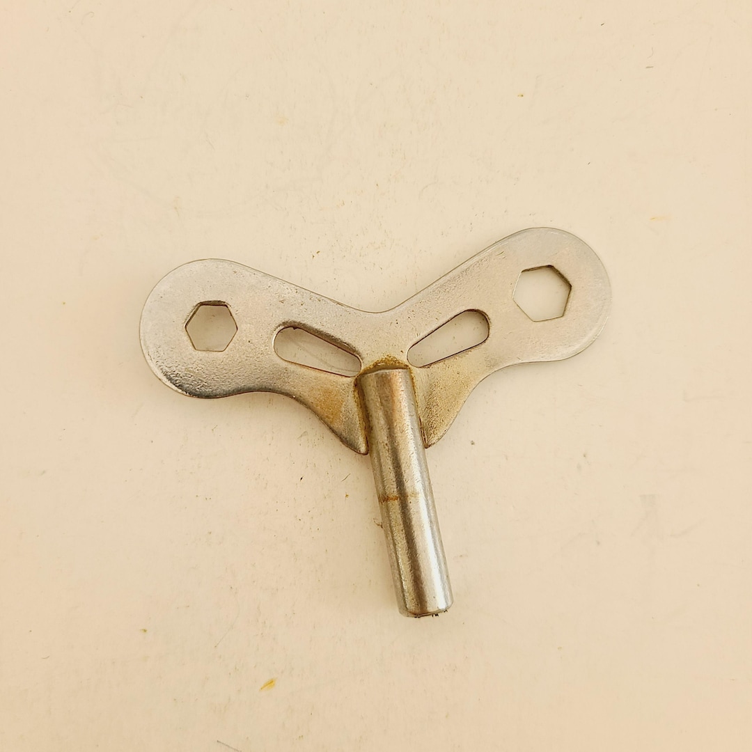 Vintage/antique Clock Key Winder #6 3.75mm, Steel 20th Century, Mantel ...