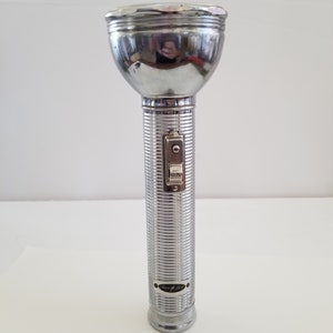 Vintage 1965 Ray-o-vac Flashlight, Sears Best, Sportsman Model - Etsy