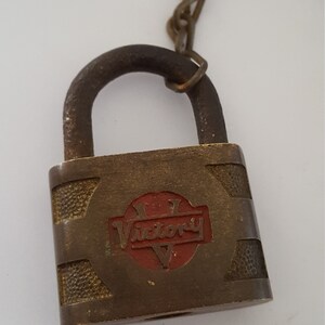 Vintage Circa 1930's Beauty of a Brass Padlock victory With One Working ...