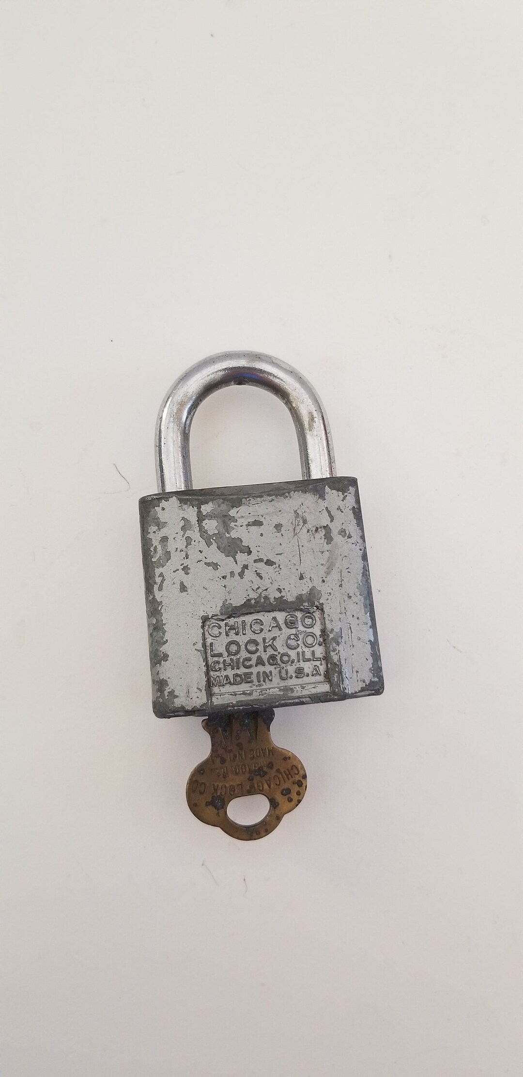 Vintage 1960's Chicago Lock Co. Padlock, One Key, Original Nice Clean ...