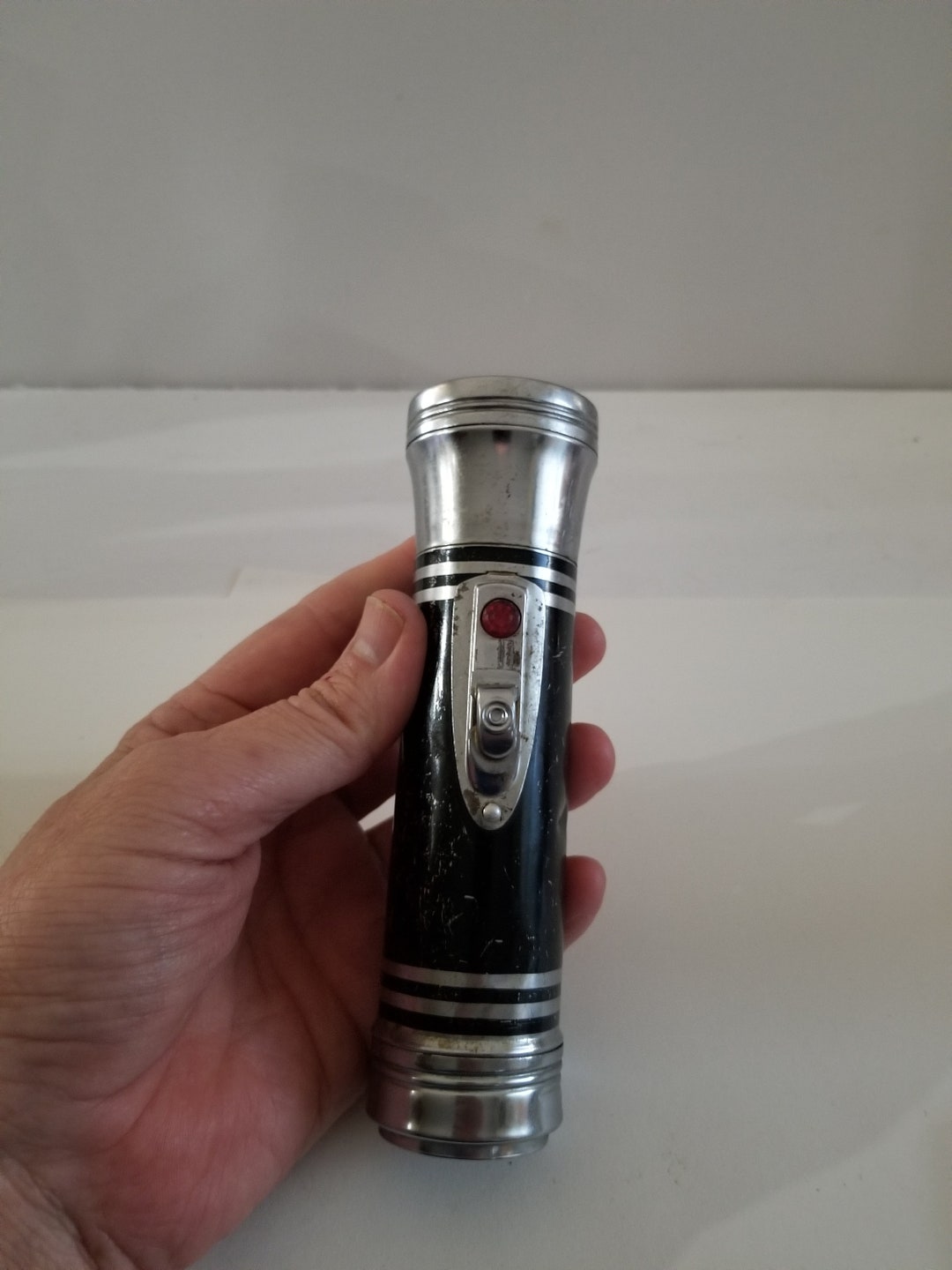 Vintage Circa Late 1960's abc 2 D Cell Flashlight With Signal Button ...