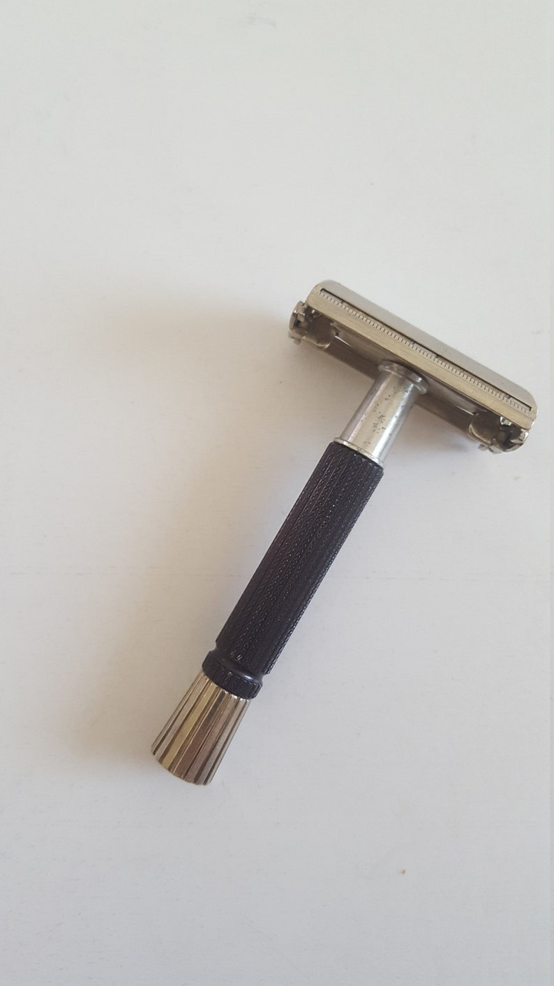 Vintage Gillette Safety Razor Date Code O1 1969 Turn to - Etsy