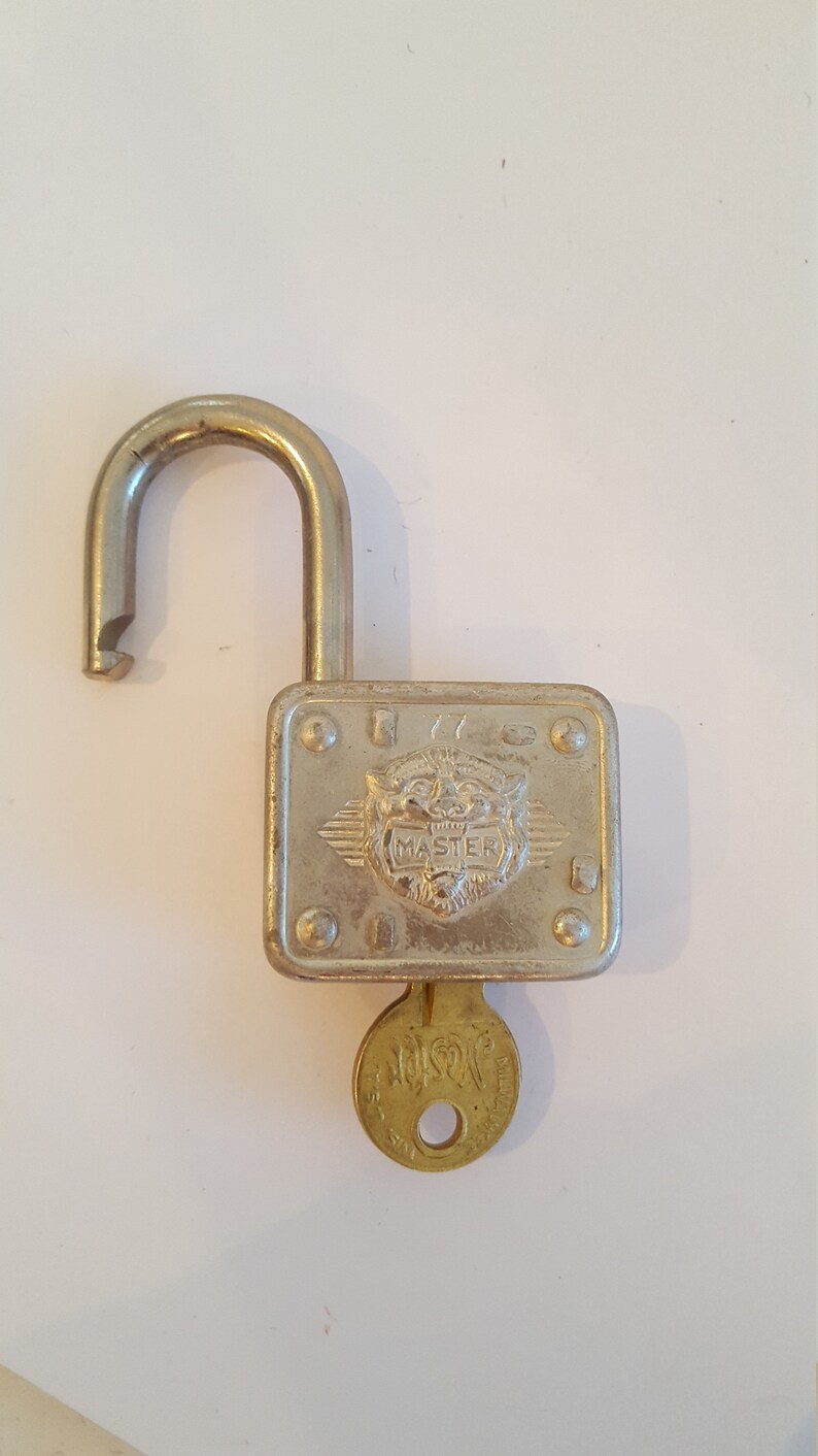 Vintage Master Lock No.77 Padlock Includes Key Nice - Etsy