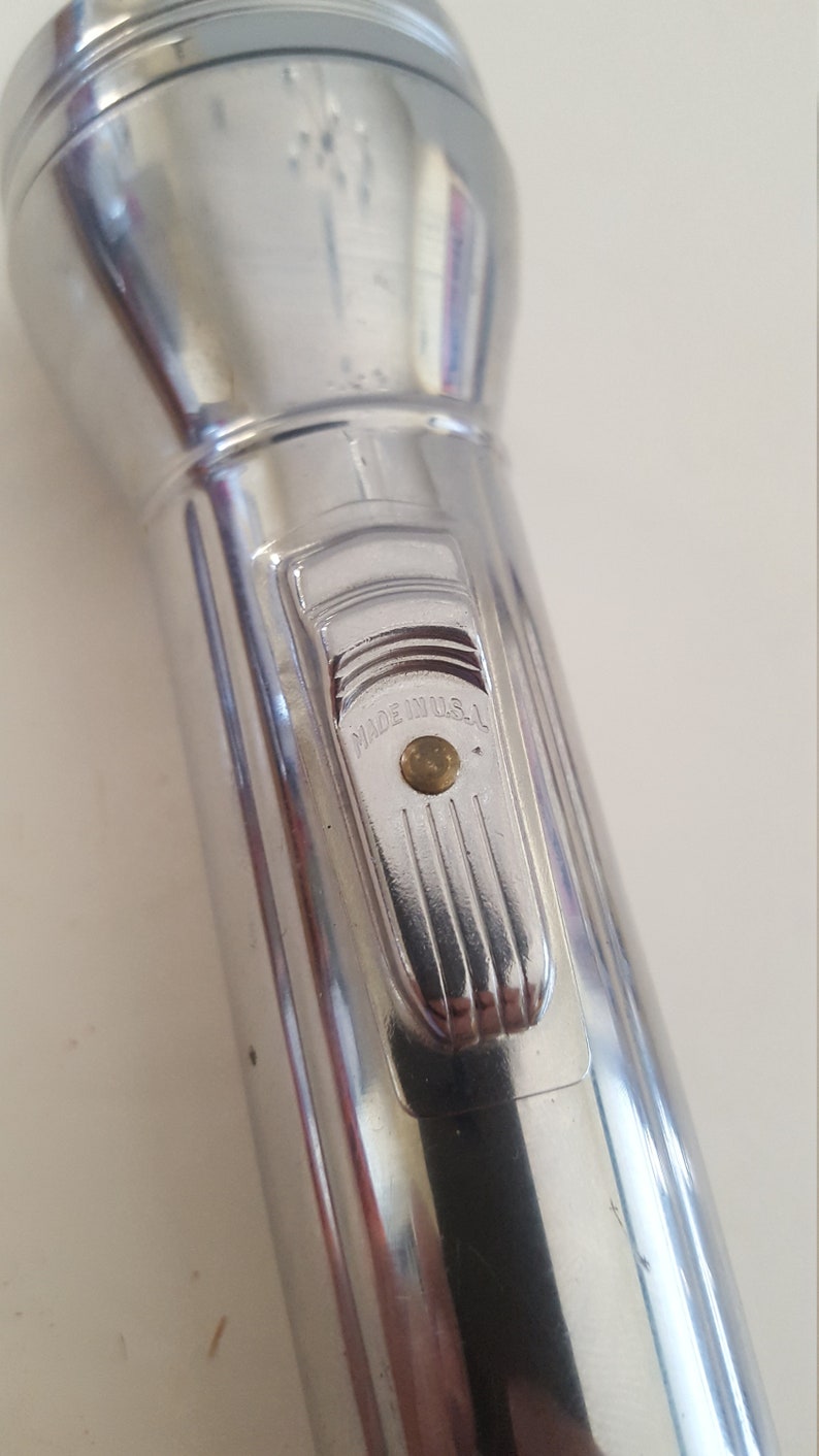 Vintage Unmarked USA Made Baby C Cell Flashlight With Glass - Etsy