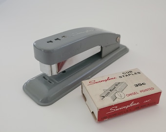 Vintage Circa 1970's Bates Model "pixie" Stapler With Box of Swingline ...