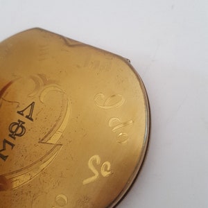 Vintage Elgin American Heart Compact Mirror: 'yes' in 11 Languages - Etsy