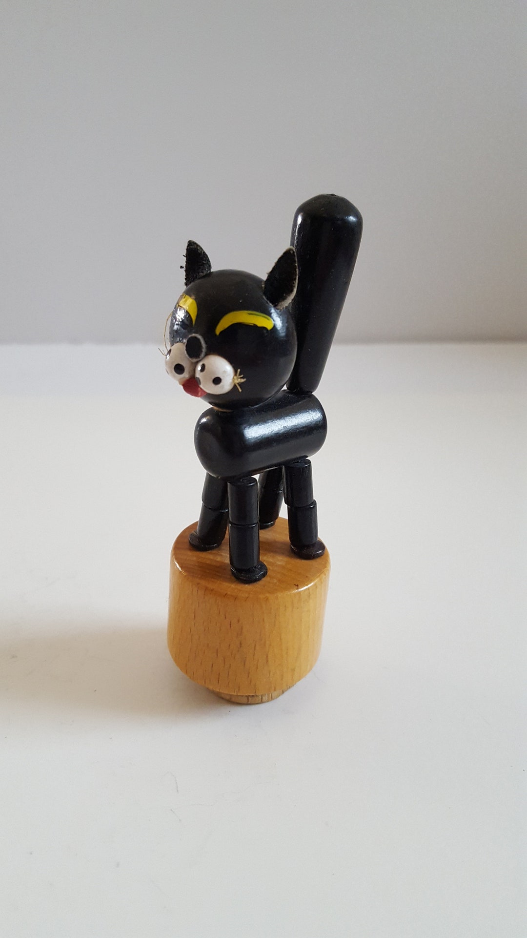 Vintage Circa 1960's Toy Push up Cat, Black Unmarked Made of Wood With ...