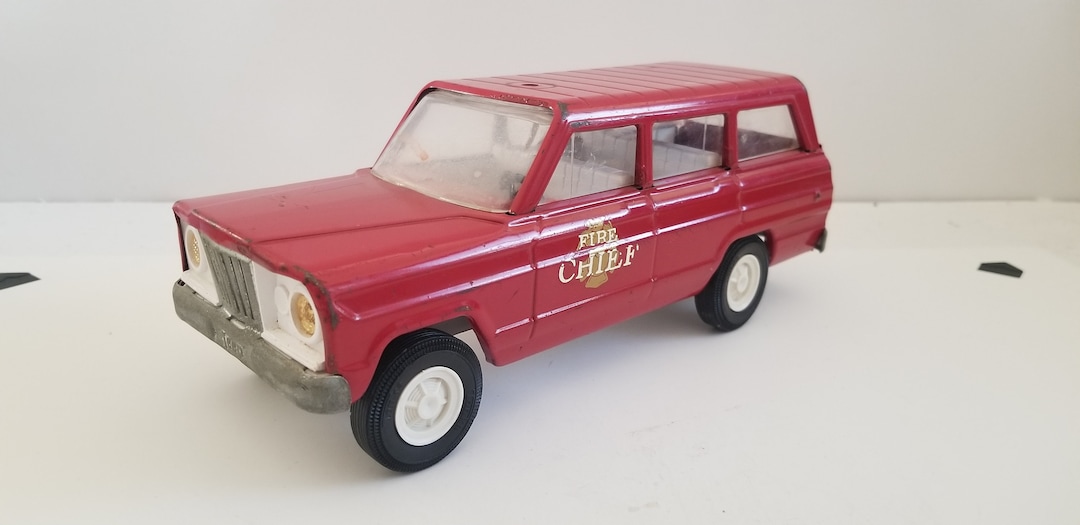 Vintage 1966/68 Tonka No.1066 "fire Chief" Jeep Wagoneer, Good ...