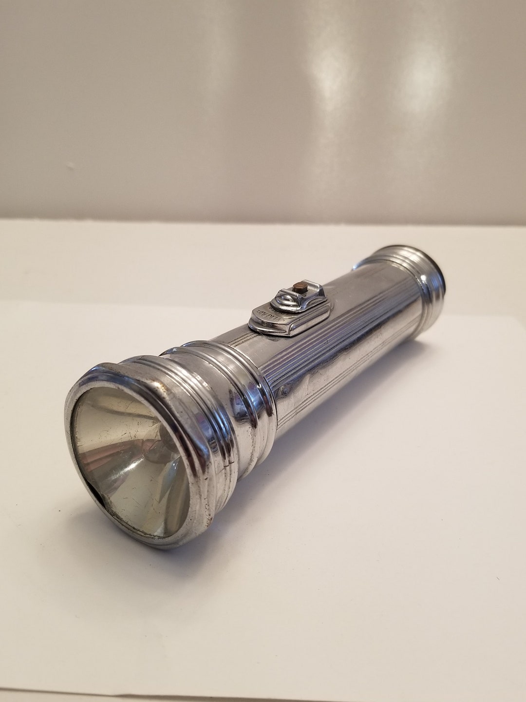 Vintage 1937 Eveready Model 8251 Automatic Spotlight Flashlight, Art ...