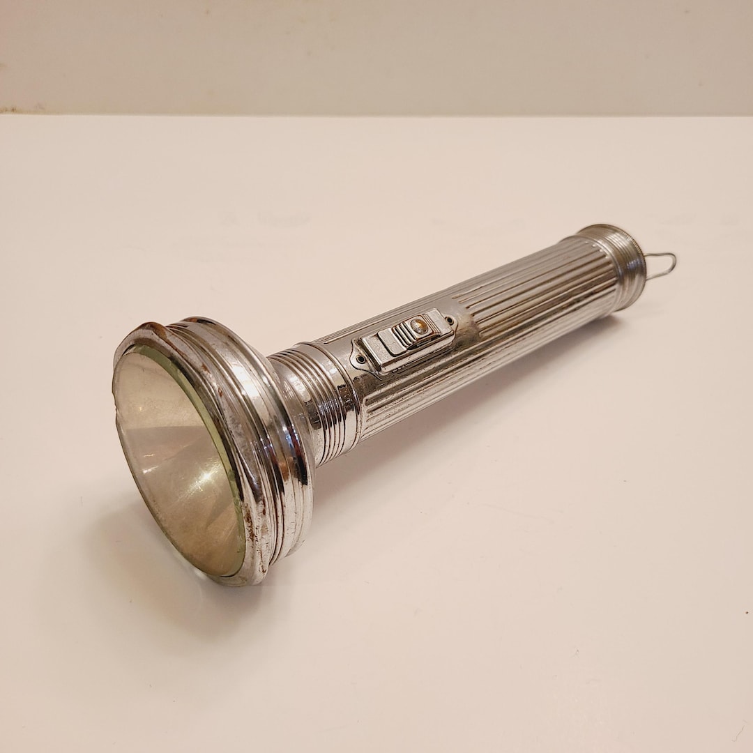 Vintage 1935 Art Deco Design Lightmaster Flashlight, Chromed Brass Case ...