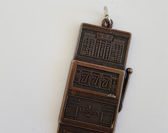 Slot Machine Keychain - Etsy