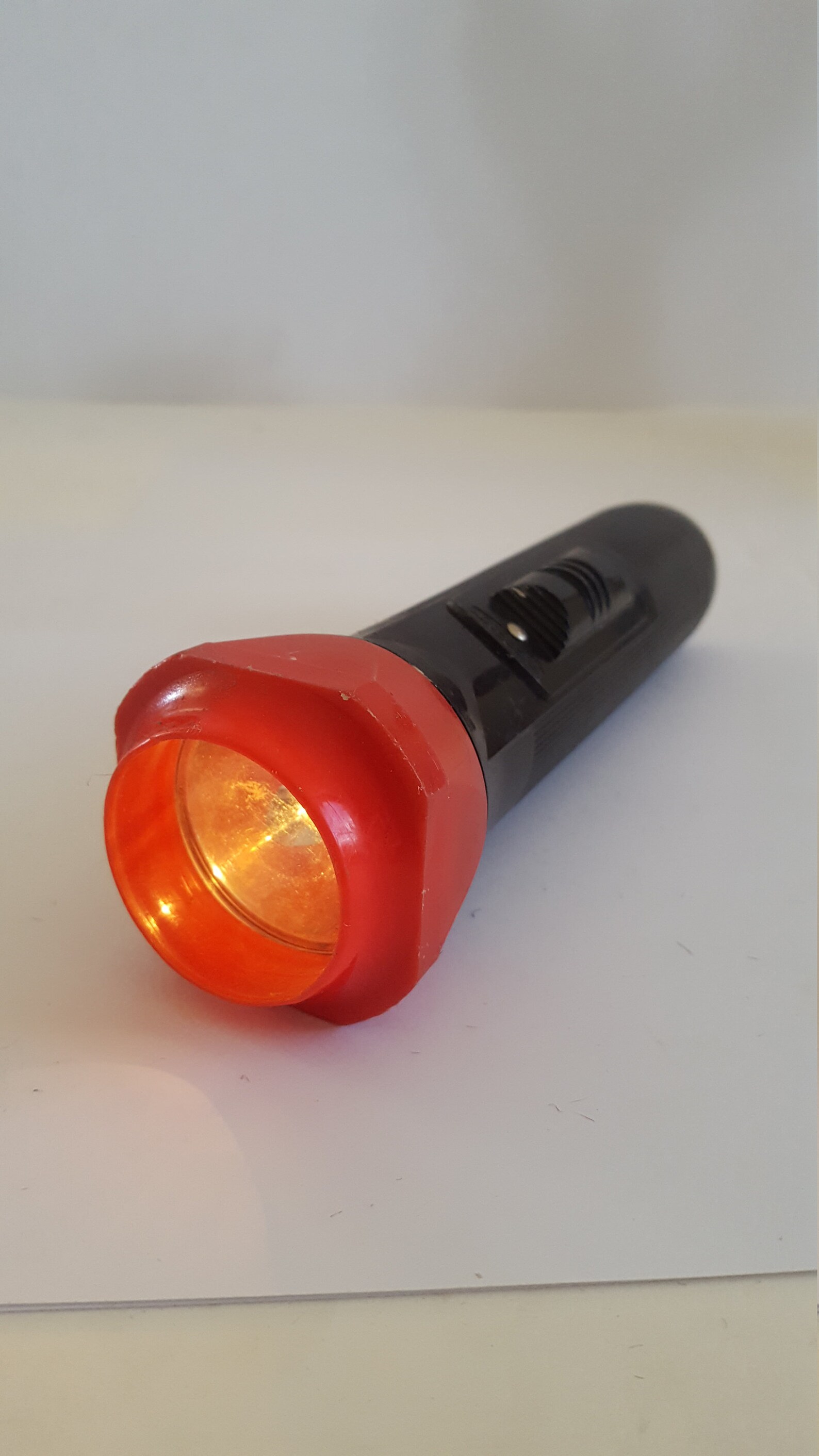 Vintage Circa 1976 Eveready Industrial Flashlight With Red - Etsy