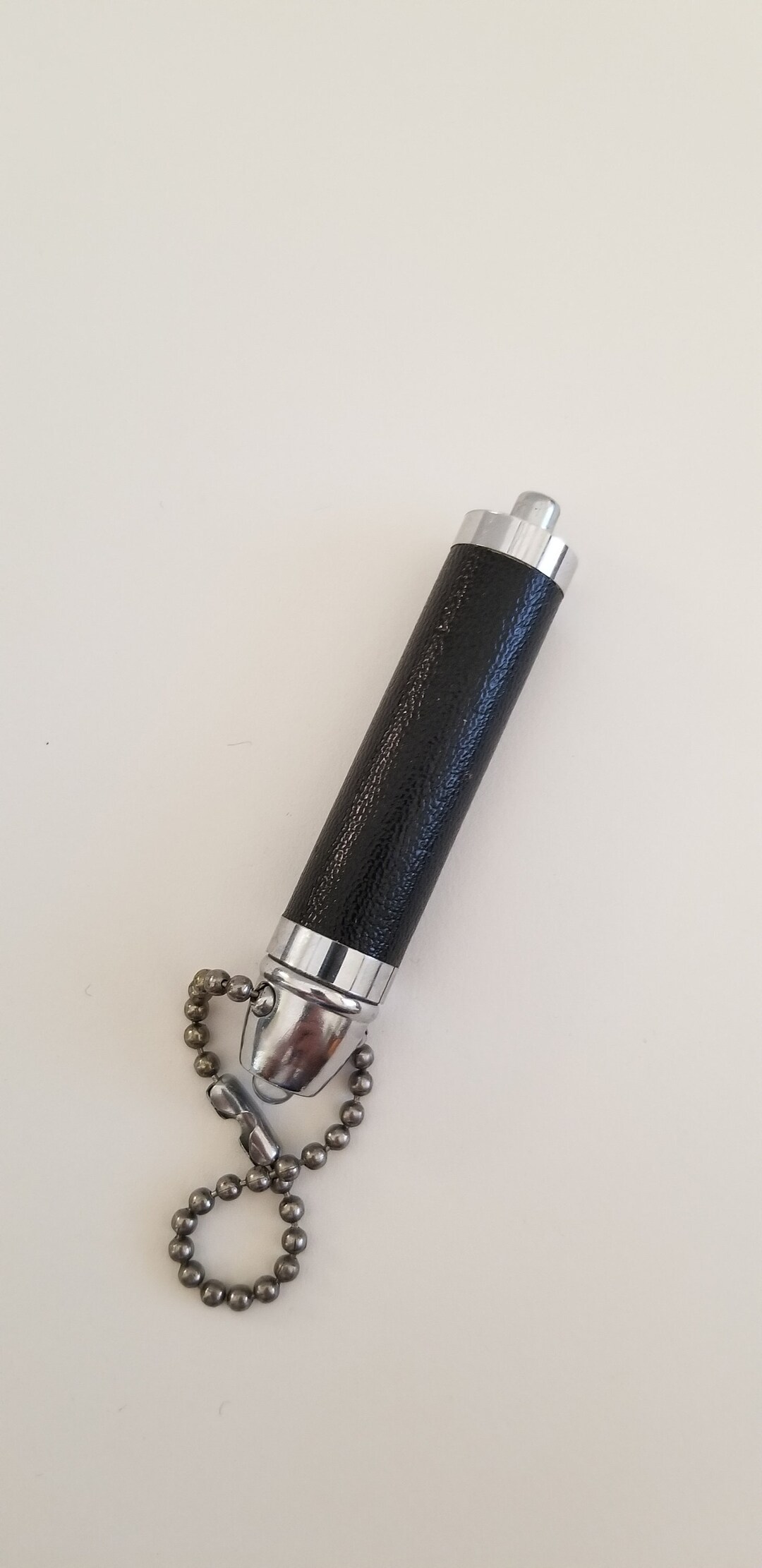 Vintage Circa 1950's Combination Keyholder and Mini Flashlight Powered ...