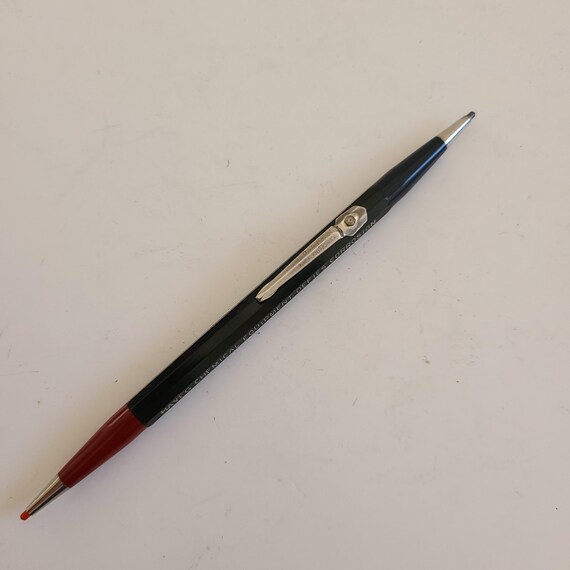 Double sided mechanical pencil store
