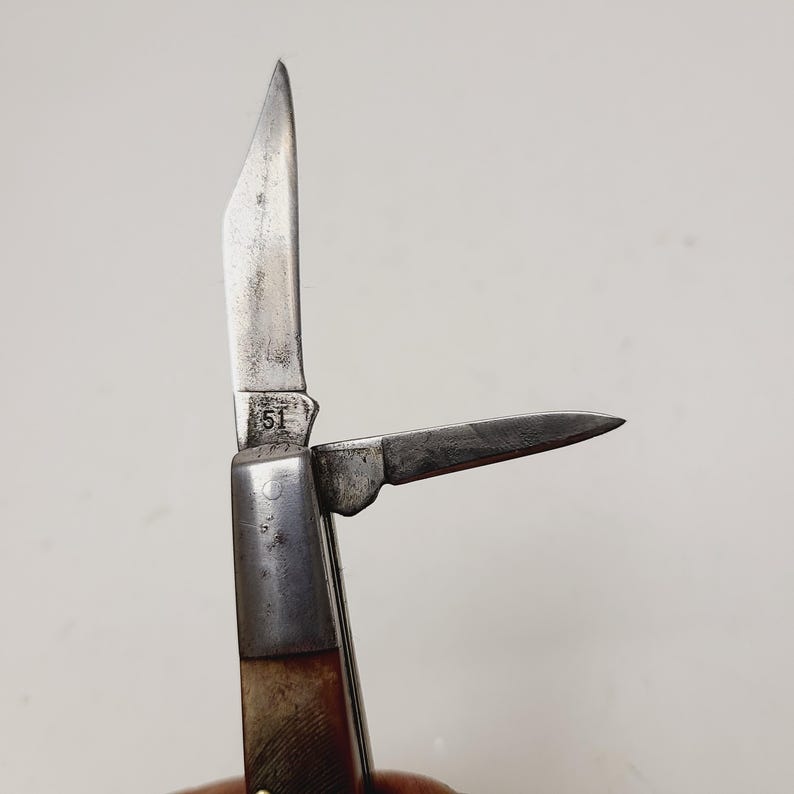 Vintage "barlow" Circa 1980's No.51 by Camillus Cutlery Knife, Well ...