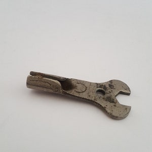 Vintage Rolled Steel Roller Skate Key Unmarked Alternate - Etsy