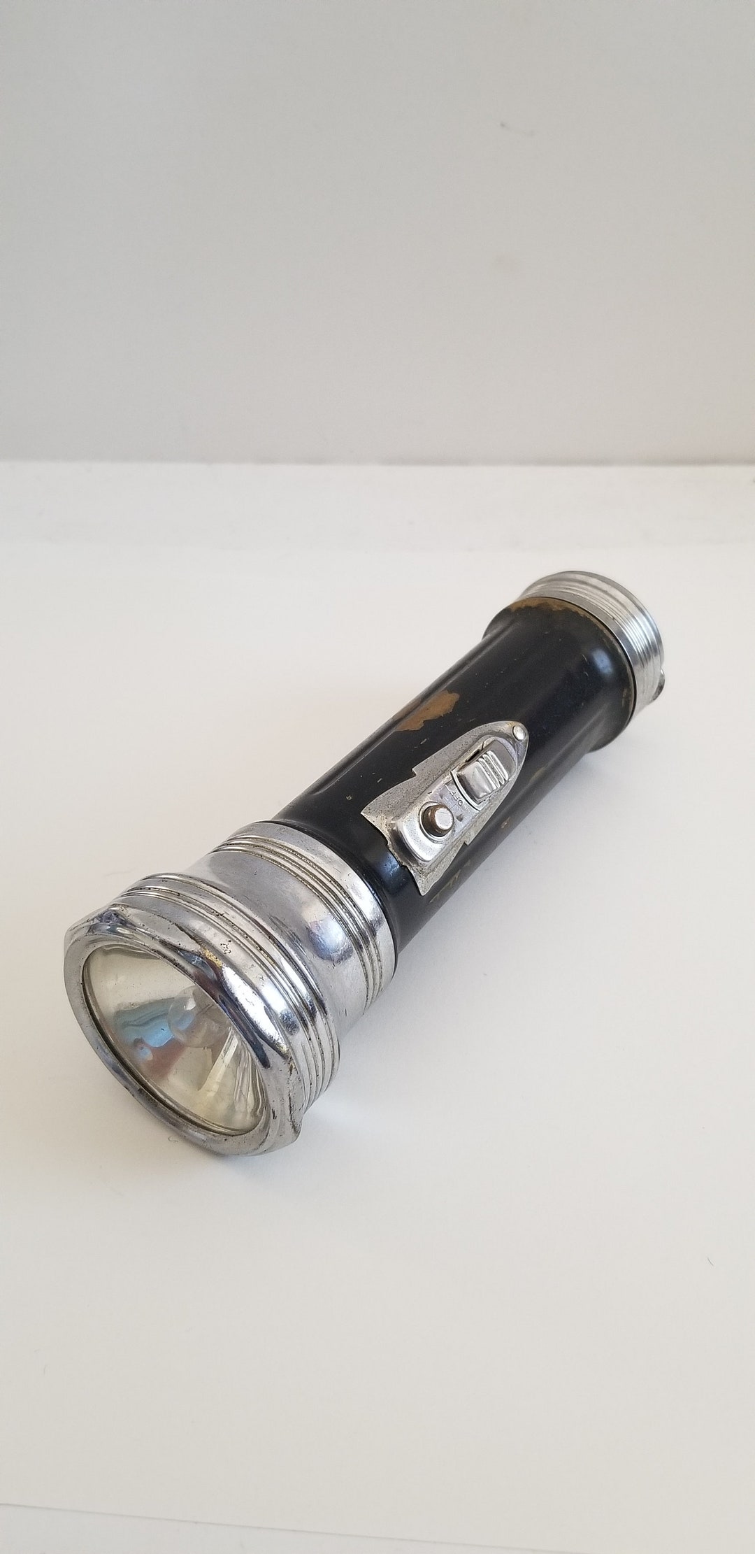 Vintage Circa Mid 1950's Bond Power 2 D Cell Fixt-focus Spotlite, Used ...