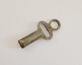 Vintage Late 1940's to 1950's Unmarked Roller Skate Key, Found ...