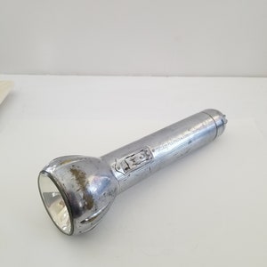 Vintage 1930s Lightmaster Streamlite Flashlight: Art Deco Chromed ...