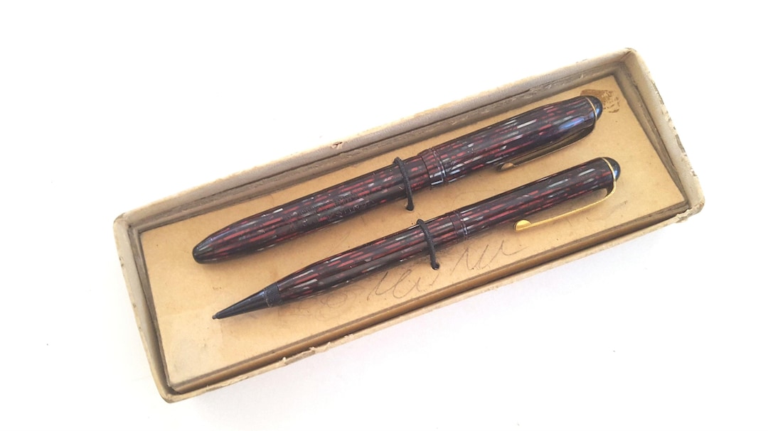 Vintage Venus Autograph Fountain Pen and Pencil Set: Striated Design - Etsy
