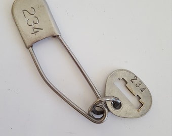 Vintage Style Safety Pin - Etsy