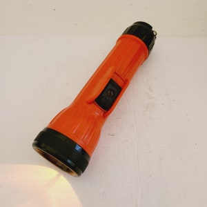 Vintage 1985 Bright Star Model 2117 MSHA 2 Cell (D Size) Safety ...