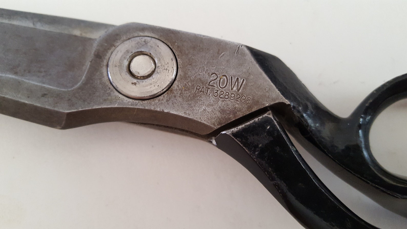 Vintage pair of Wiss Industrial Inlaid No. 20W scissors shop | Etsy