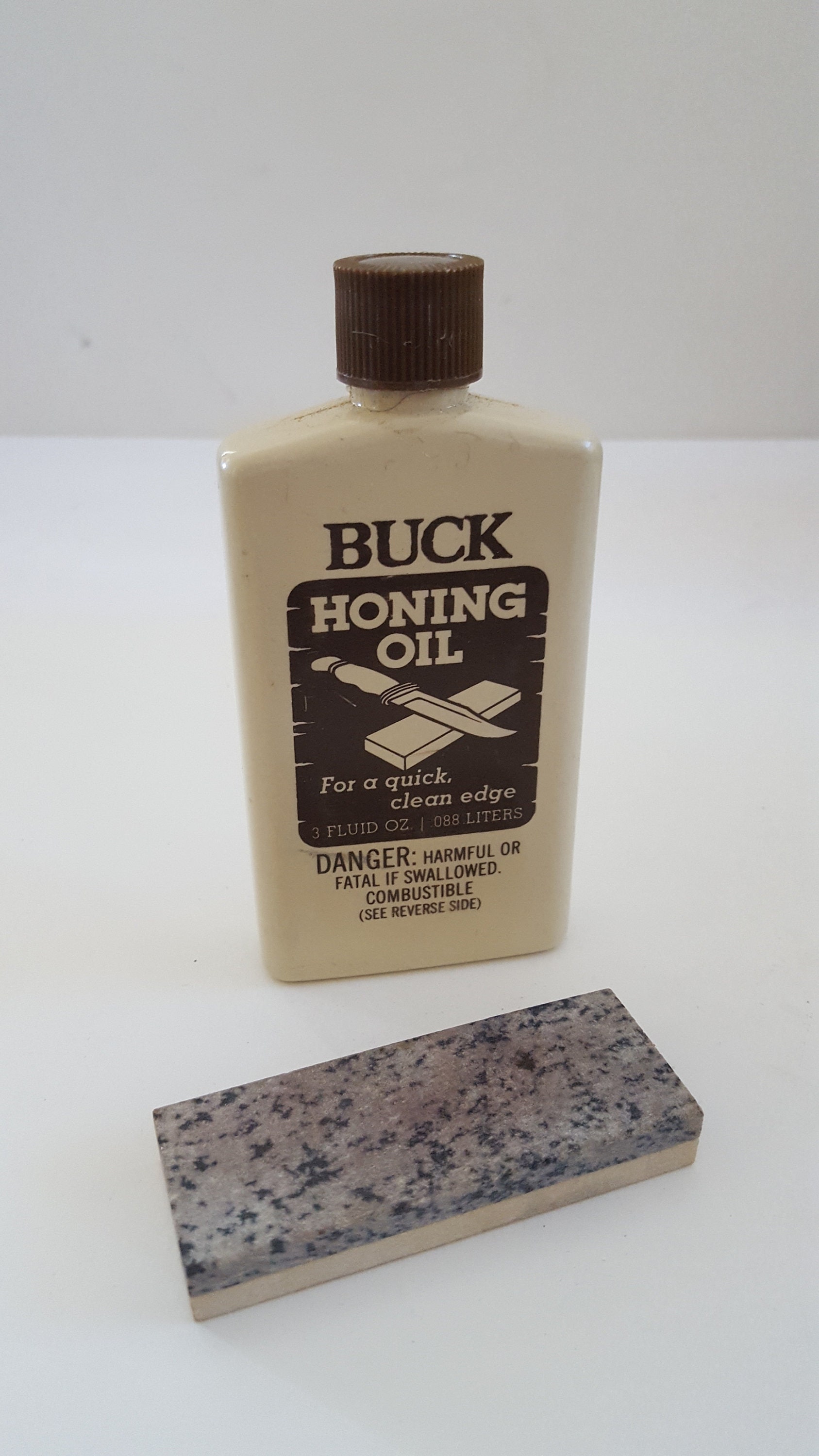 Vintage Circa 1980's Bottle of Mostly Full Buck Honing Oil - Etsy