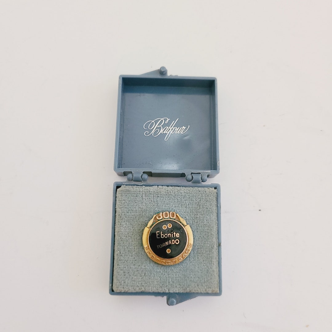 Vintage Circa 1960's LG Balfour 300 Perfect Game Lapel Pin Sponsored by ...