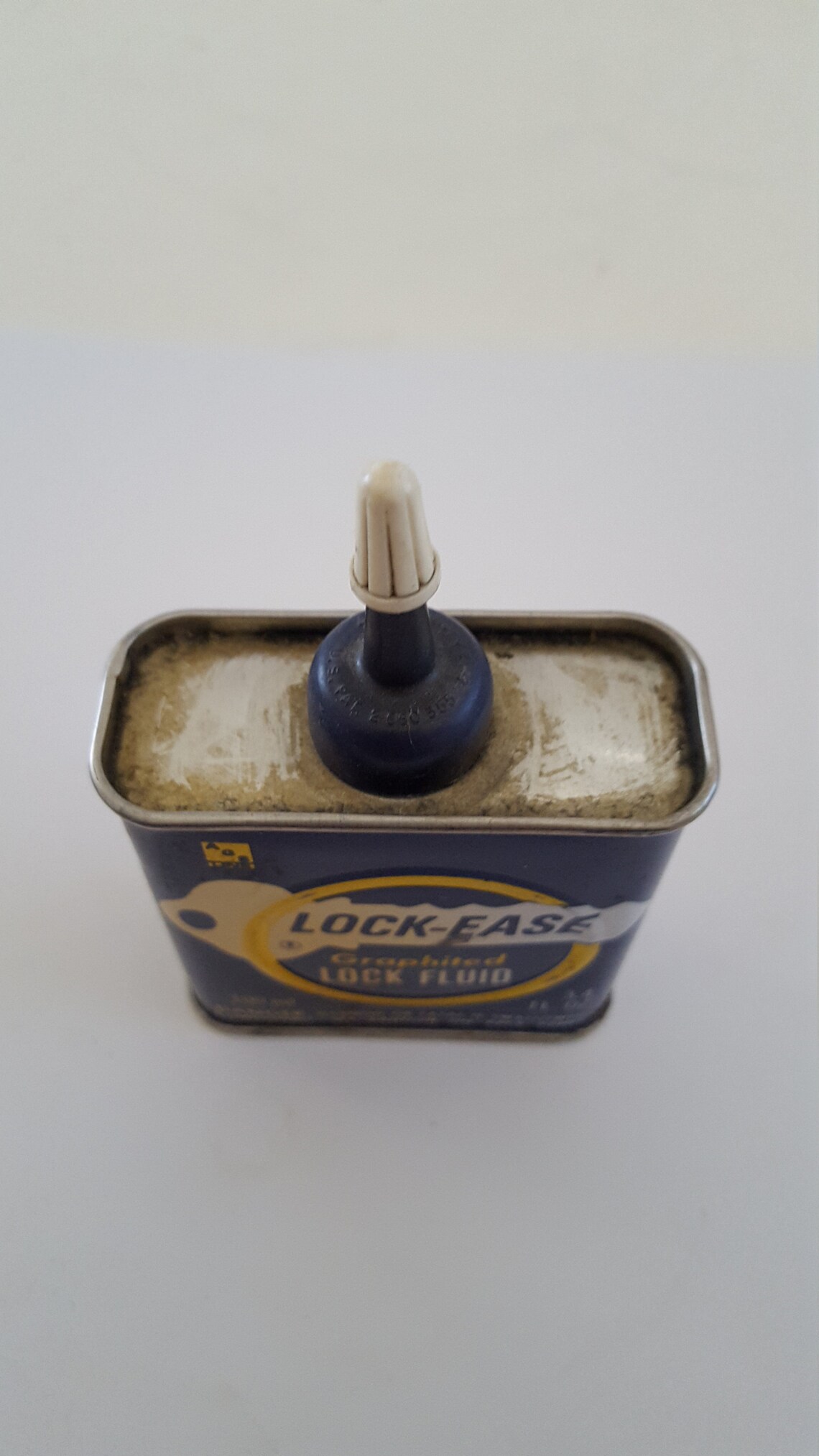 Vintage circa 1960's can of liquid graphite Lock-Ease in a | Etsy