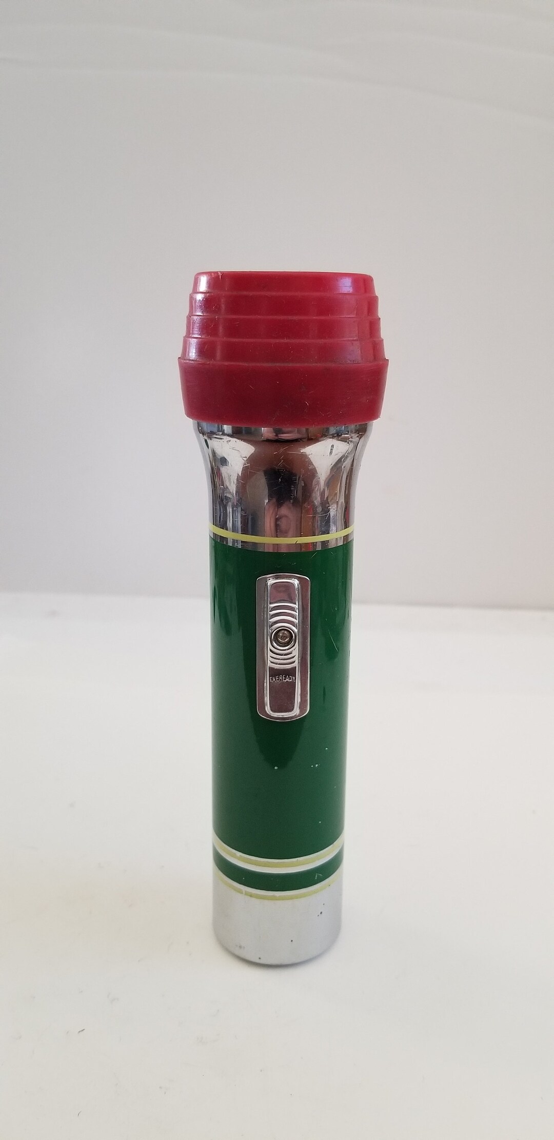 Vintage 1955 Eveready Flashlight: Green Aluminum "all American" - Etsy