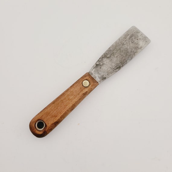 Dull putty knife store
