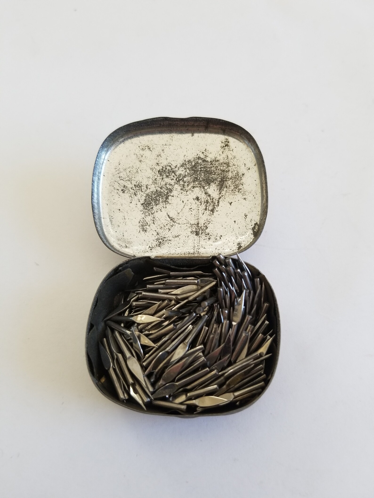Antique/ Vintage "best" Talking Machine Needles Better Than 3/4 Full ...