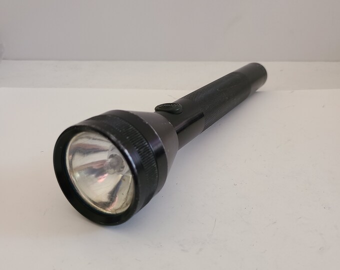 Vintage Circa 1970's Streamlight, Inc Heavy Duty 3 C Cell Flashlight ...