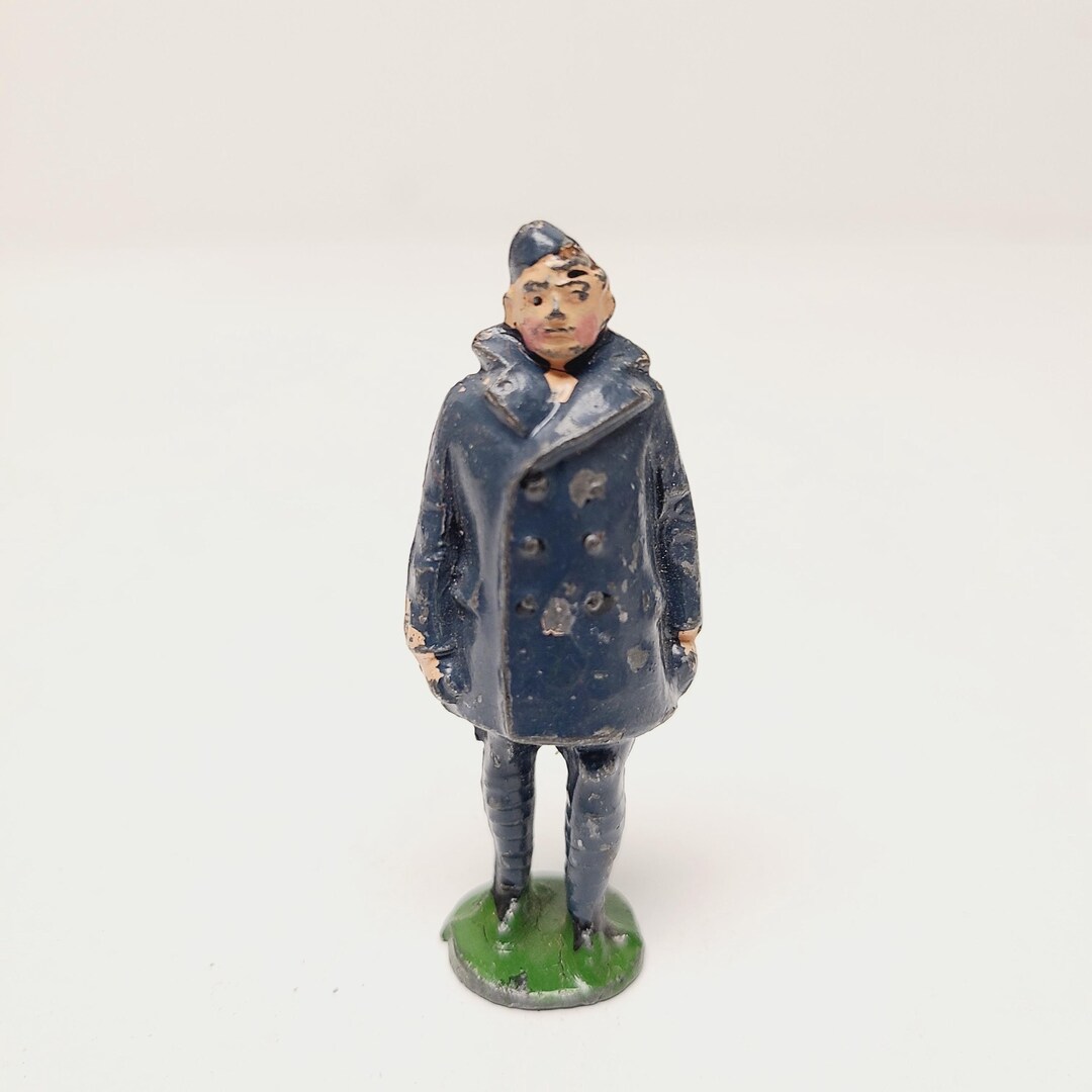 Vintage Circa 1940 Timpo Cast Lead RAF Airman, Made in England Original ...
