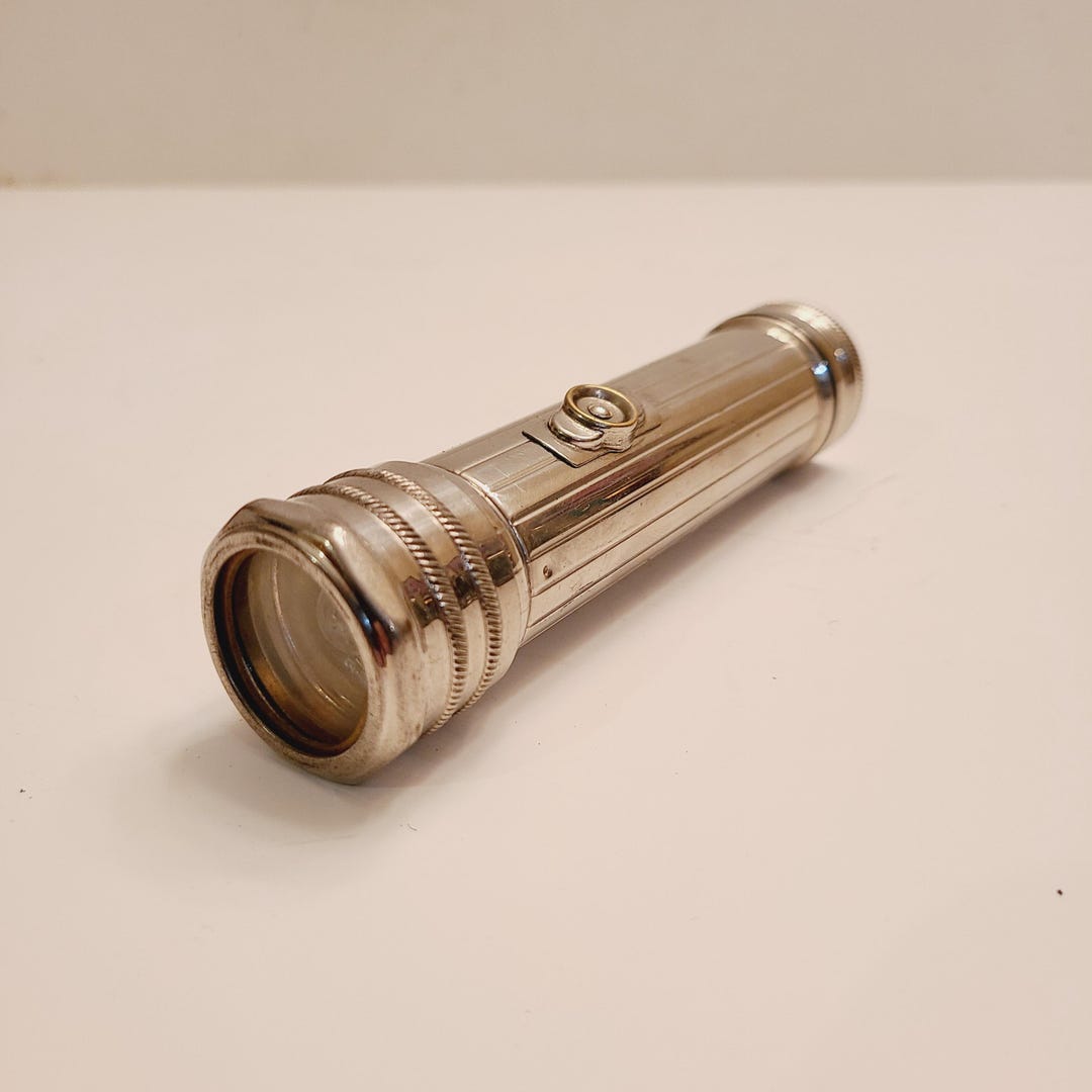 Vintage 1935 Eveready Flashlight: Nickel Chrome Finish, Working ...