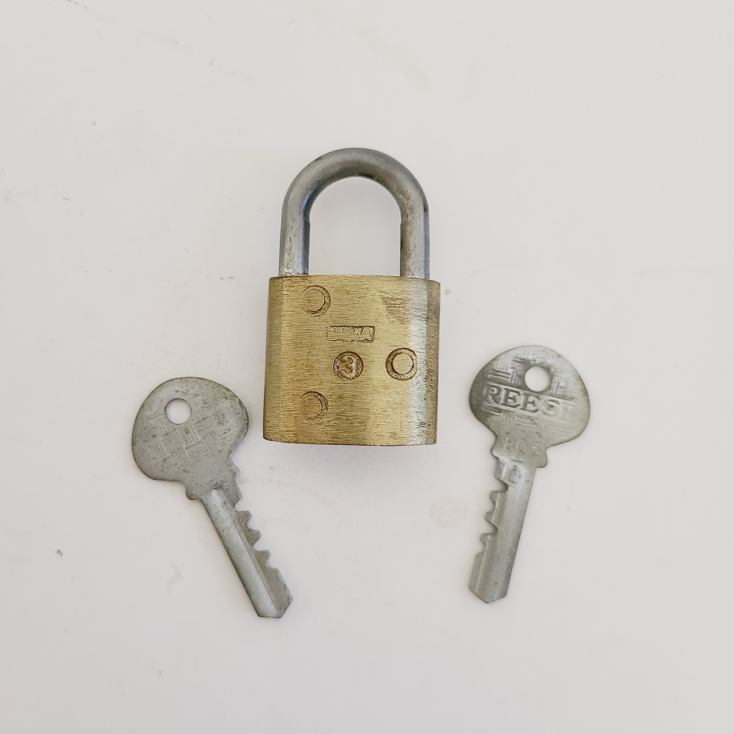 Vintage Reese Brass Padlock: 1960s Steel Shackle With Aluminum Keys - Etsy