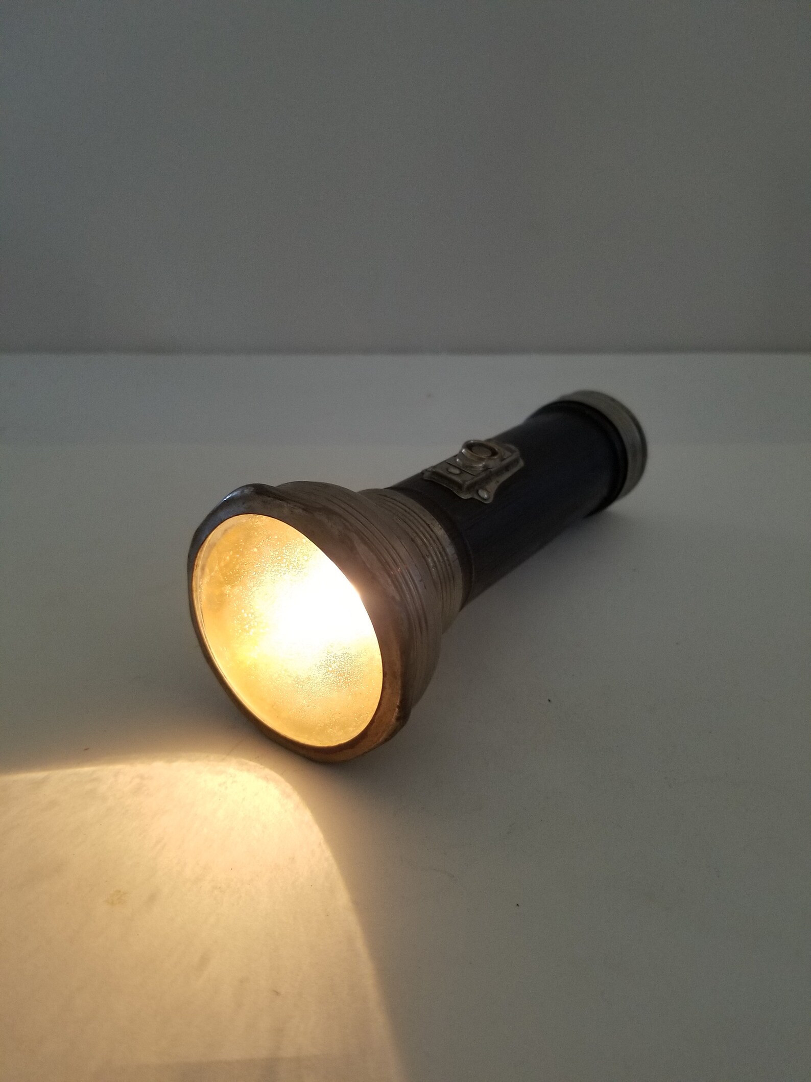 Vintage Circa 1925 Eveready Flashlight Model 2616 Miner's Lamp, Painted ...