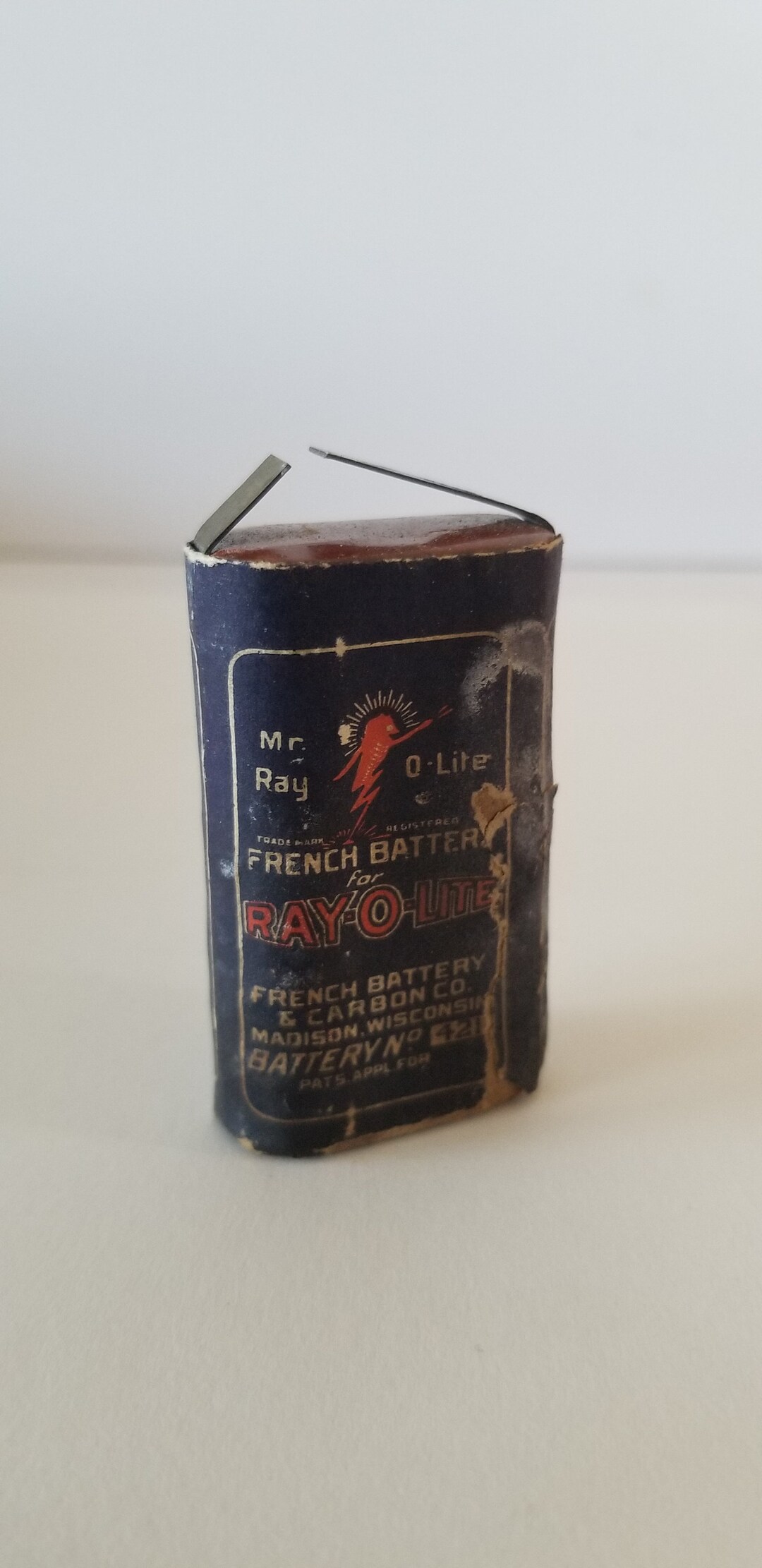 Antique 1920s Mr. Ray-o-lite Battery - French Battery & Carbon Co ...