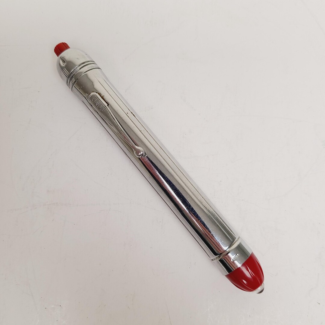 Vintage Early 1950's Penlight, Good Condition, Cool Red and Chrome With ...