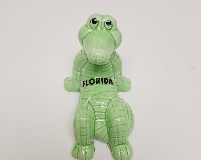 Vintage Circa 1980's Souvenir of Busch Gardens, Florida Features a ...