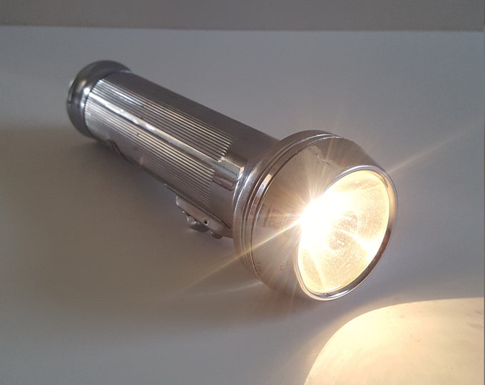 Vintage 1960 Sears Explorer Flashlight Pyramid Switch 2 D - Etsy