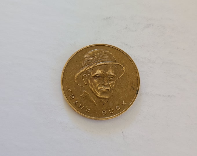 Vintage Circa 1934 Pepsodent Premium Token Features Renowned Hunter ...