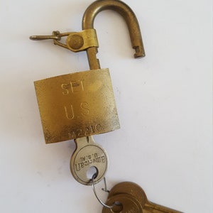Vintage Circa 1960's to 1980's Brass US Navy Sea Bees Padlock, American ...