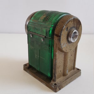 Vintage 1960's Dixon Enduro No. 20 Pencil Sharpener, Green Plastic ...