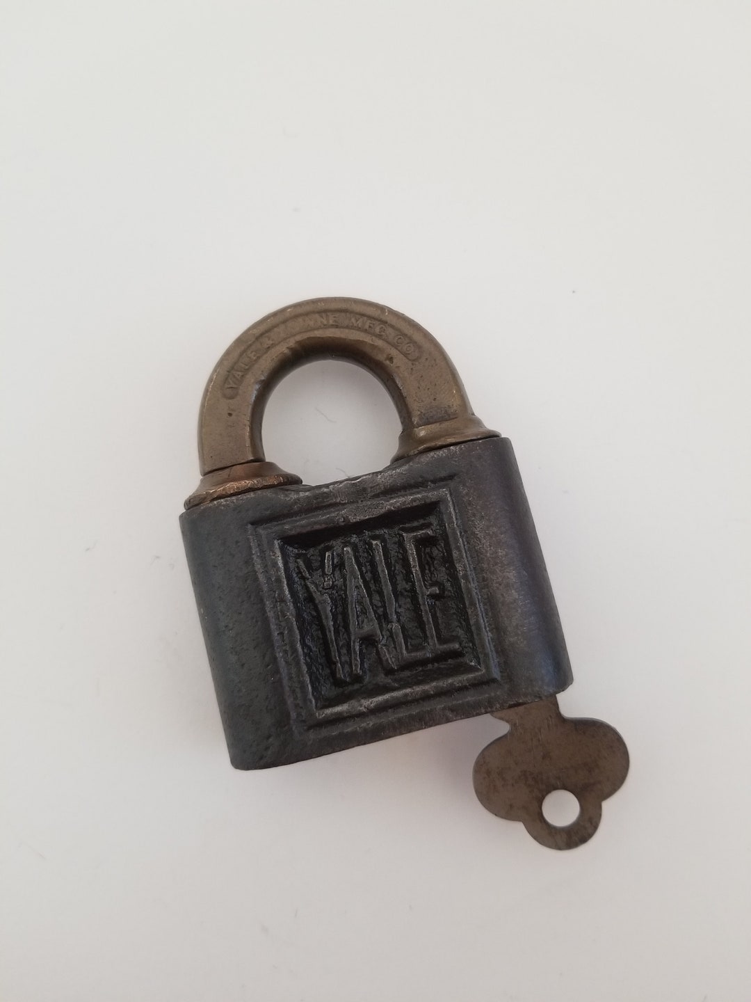 Vintage Pre-1925 Yale and Towne Cast Steel and Bronze Padlock, Single ...
