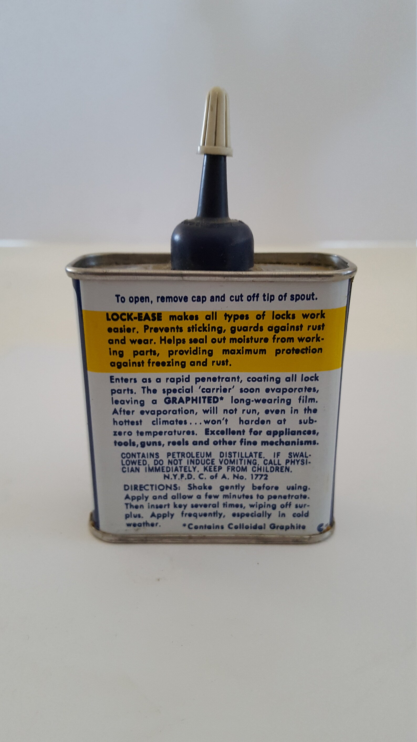 Vintage circa 1960's can of liquid graphite Lock-Ease in a | Etsy