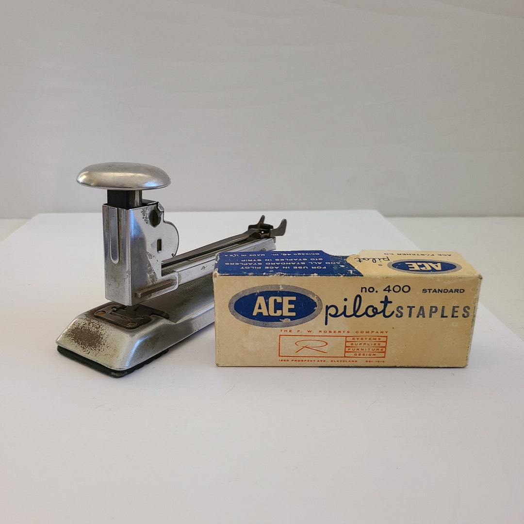 Vintage Ace Pilot Stapler No. 402 (1938) With Staples - Etsy