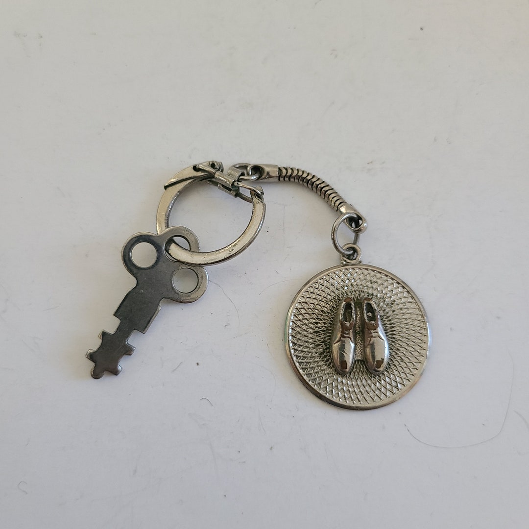Vintage Circa 1960's Men's Shoes Keychain Fob With Cash Box Key ...