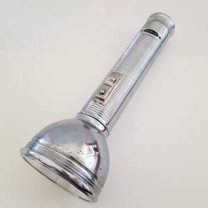 Vintage 1965 Ray-o-vac Flashlight, Sears Best, Sportsman Model - Etsy